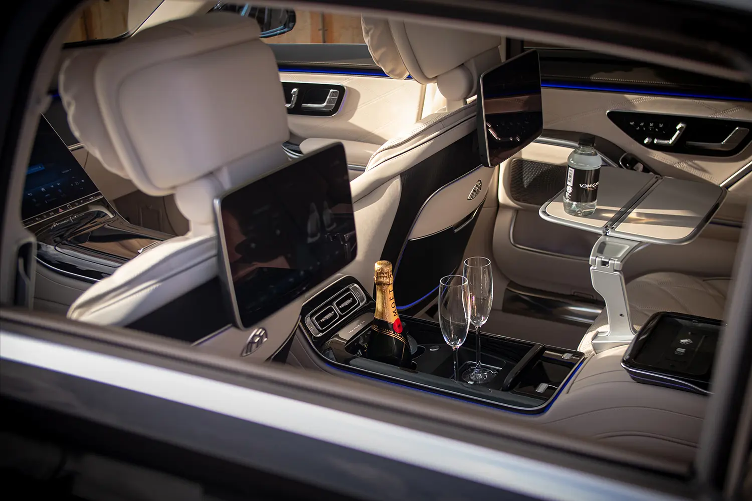 Shuttle Service | VDM Cars